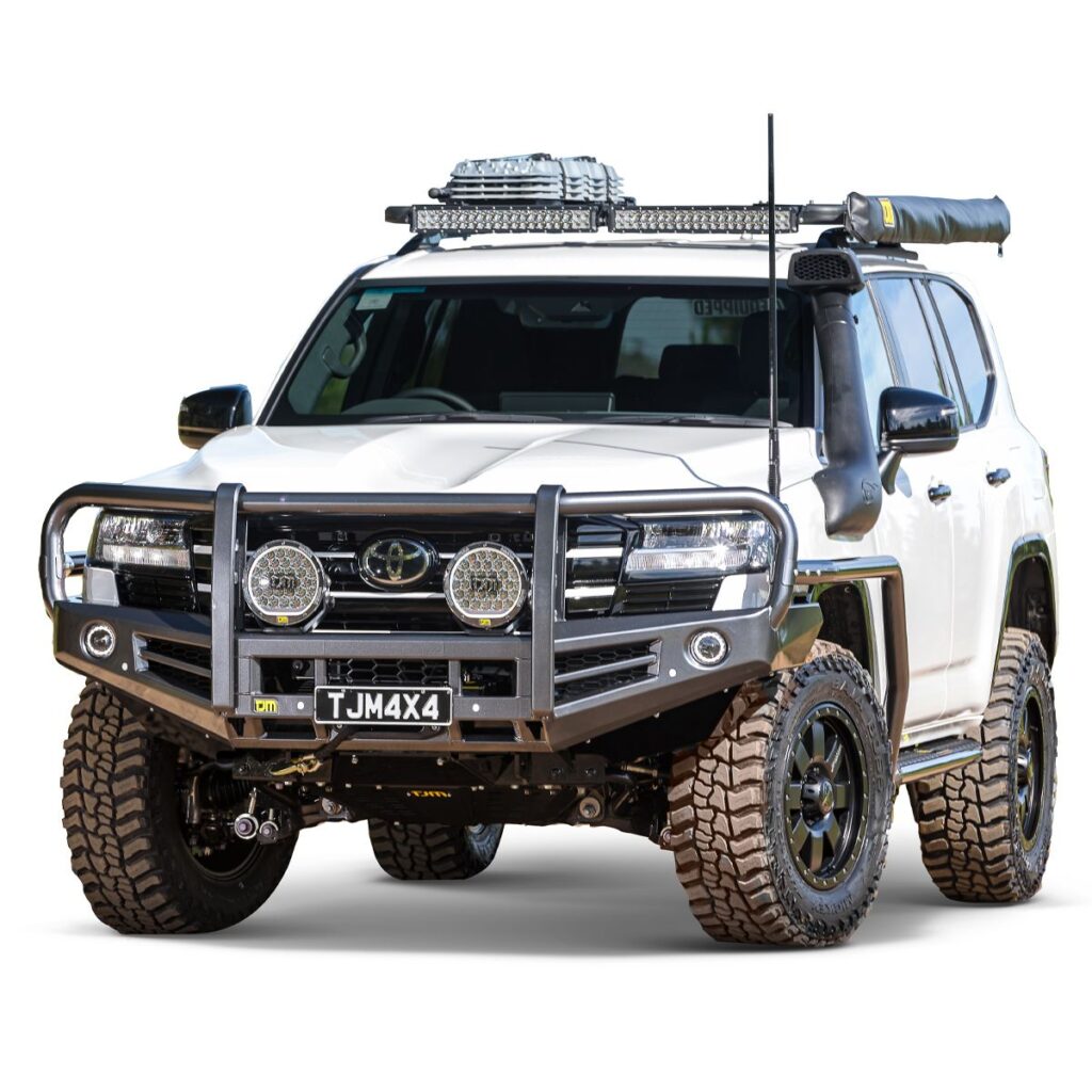 Toyota Land Cruiser 300 (+2021) TJM Bull Bar T13 Steel Black ...