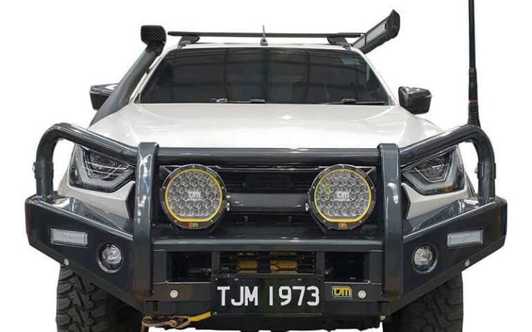 Isuzu D-max (+08/2020) TJM Bull bar T13 Steel black - Suspension ...
