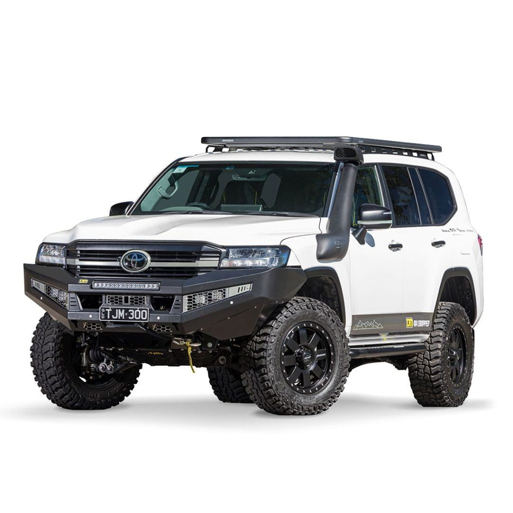 Toyota Land Cruiser 300 (+21) TJM Bull Bar Venturer T24 Steel Black ...